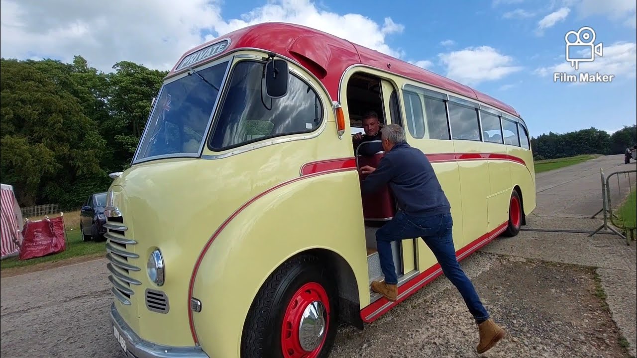 BIG BUS TV rides an old Classic BUS there and back - YouTube