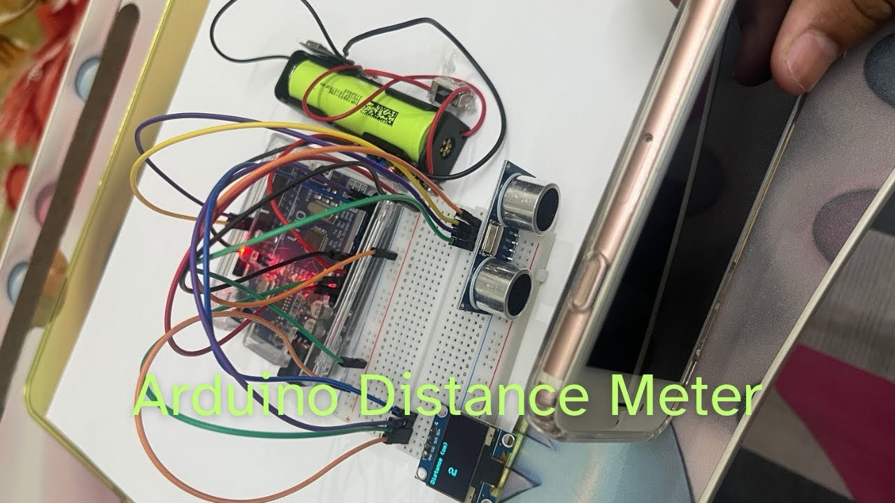 Building a distance meter with Arduino UNO R3. - YouTube