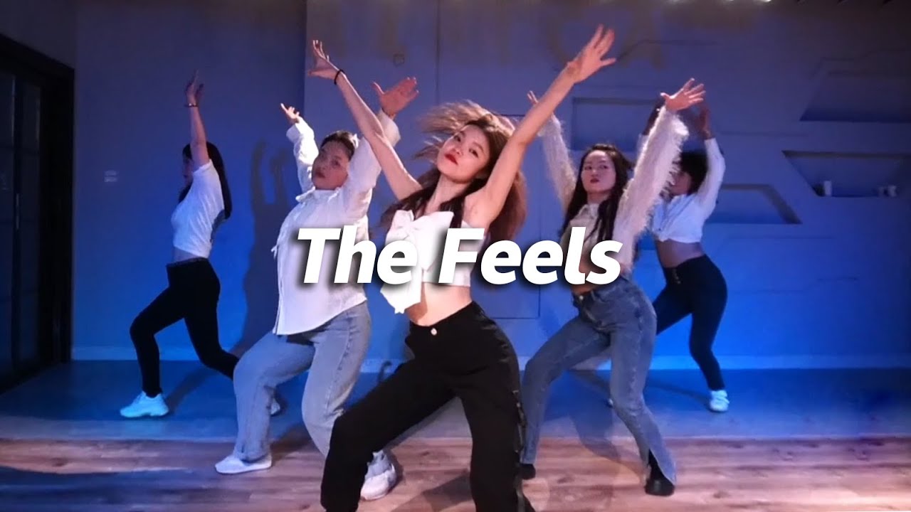 雅柏菲卡翻跳TWICE《The Feels》| 学院甜心 - YouTube