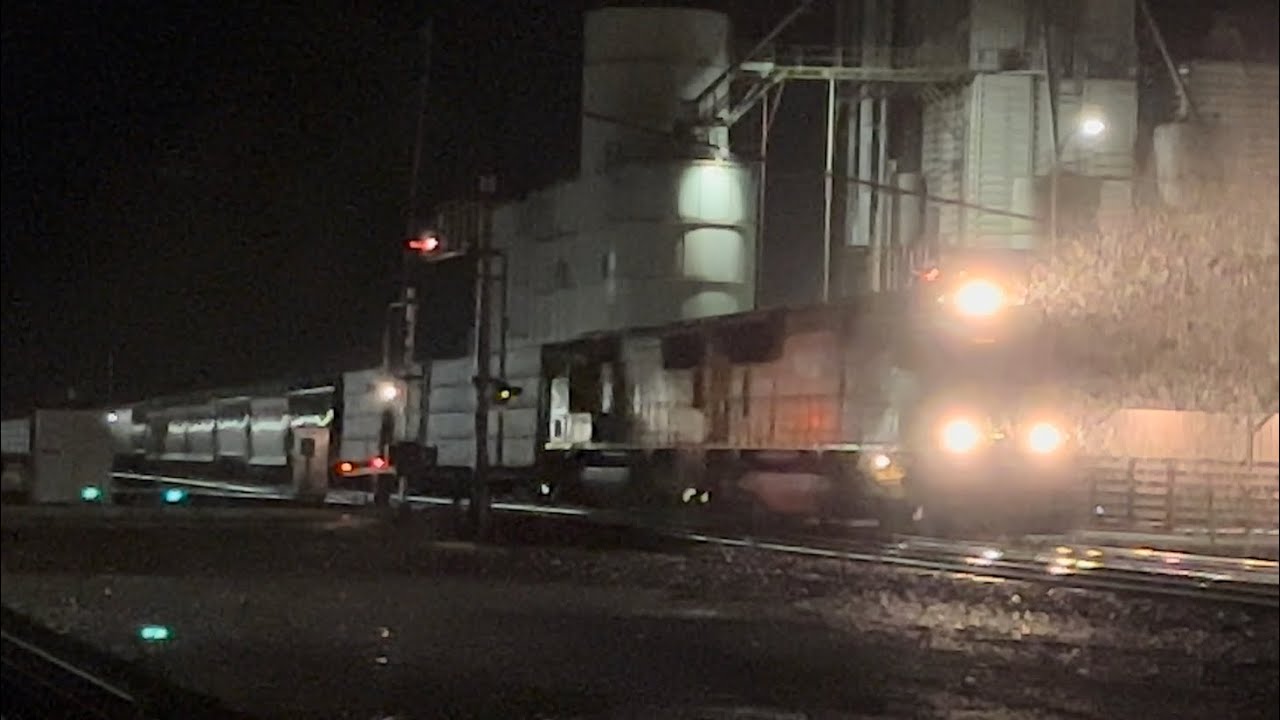 UP 4724 LIC55 Chehalis Wa 09/28/2022 - YouTube