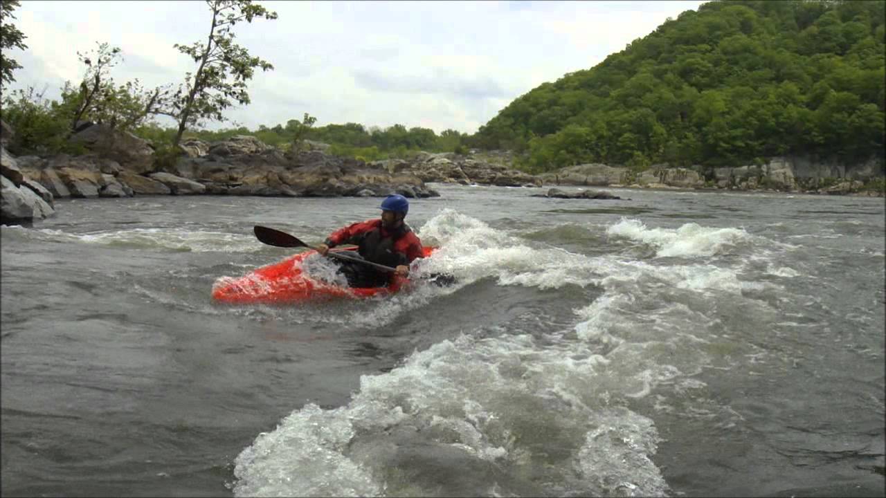 Kayak Surfing the Potomac River - Dagger Axiom 8.5 - YouTube