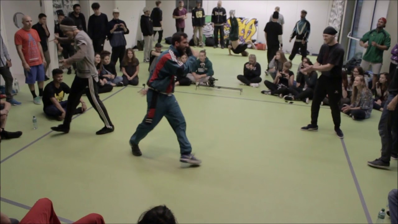 Get Funky Battle Top 16 Lone Wolves vs Funk Breakz - YouTube