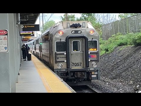 NJT Bombardier Multilevel Coaches on Train 3753 Departing Newark ...