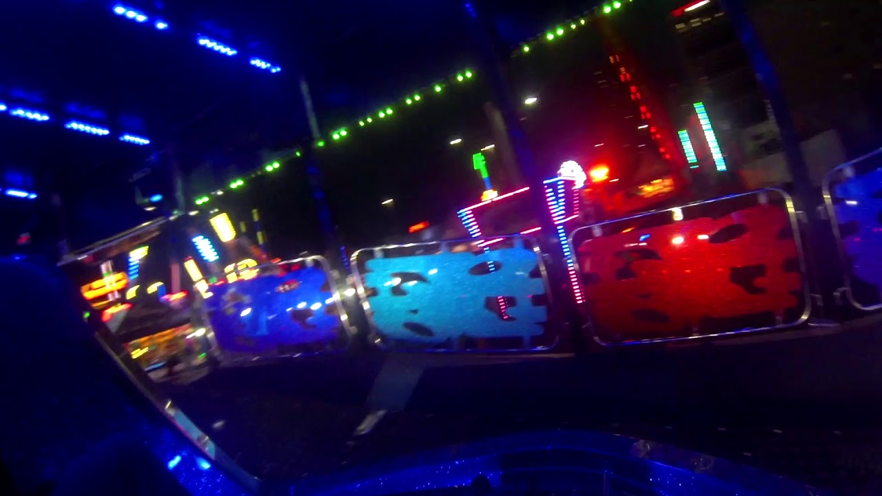 XSCREAM SOUNDWAVE (Fairtrade Waltzer) - On Ride - Sydney Royal Easter ...