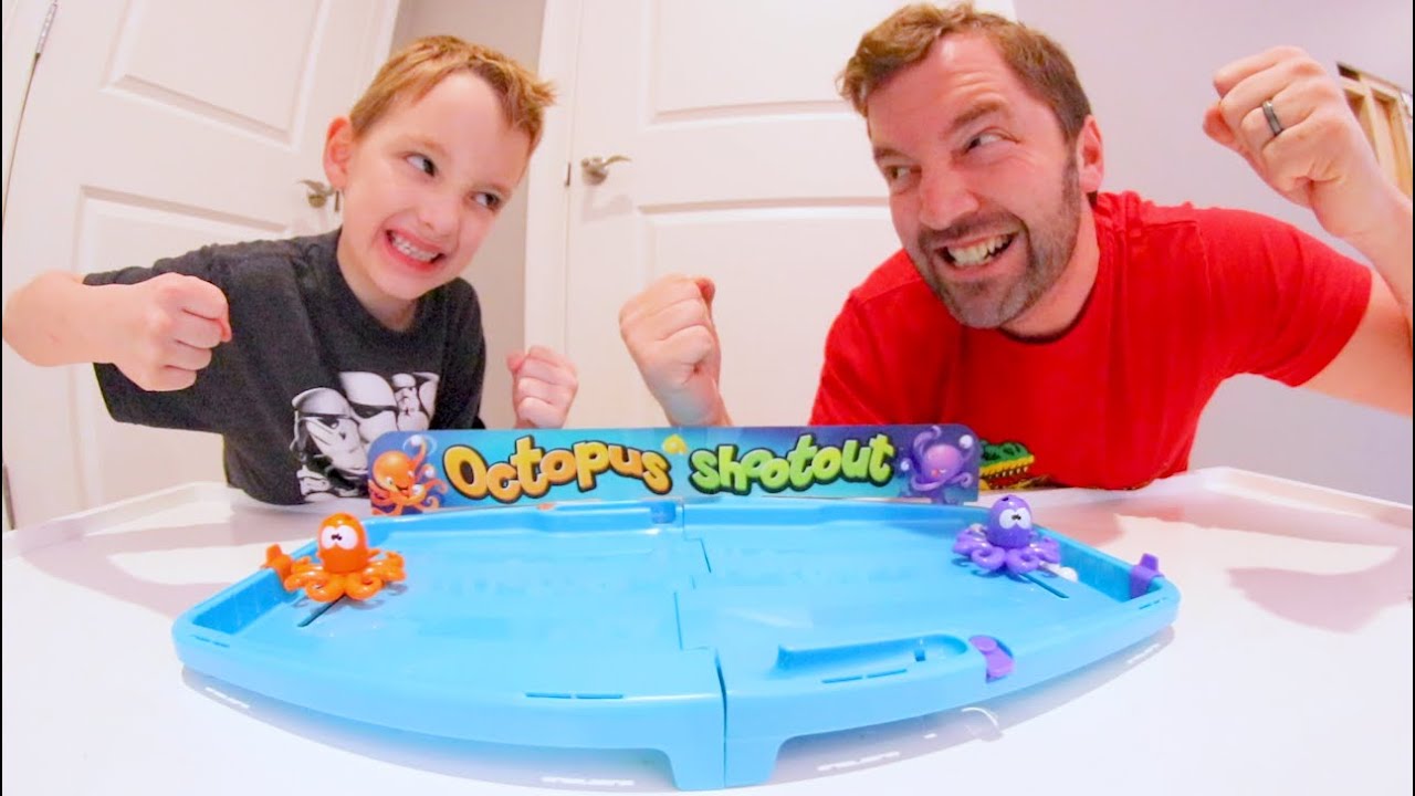 FATHER Vs SON OCTOPUS SHOWDOWN! / Smash The Balls! - YouTube