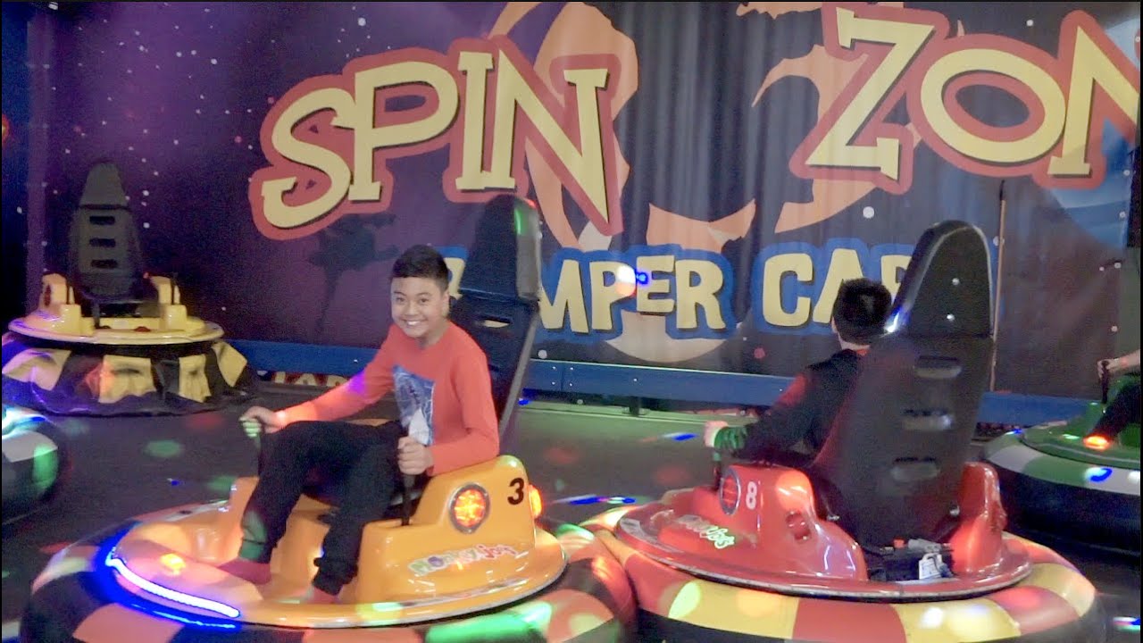 Spinning Bump Car Trampoline Bounce House at Birthday Party - YouTube