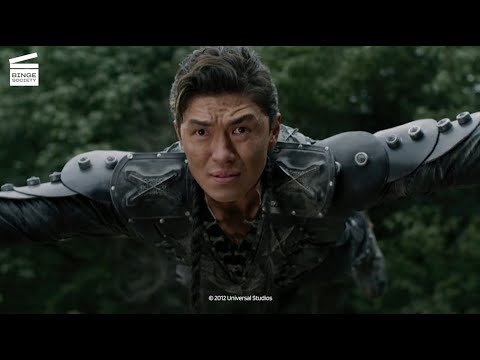 The Man with the Iron Fists: Zen Yi VS Rodent clan HD CLIP - YouTube