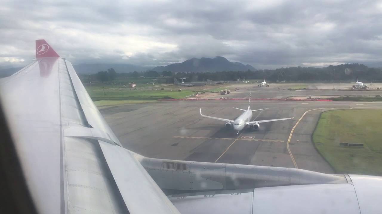 Turkish Airlines TK800 Landing BOG from IST - YouTube