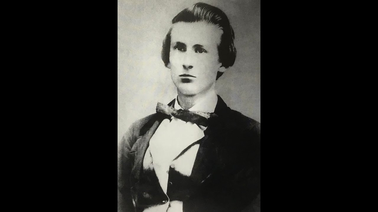 Haunt Season: The Ghostly Tale of Abner Baker & the Baker-Peters House ...