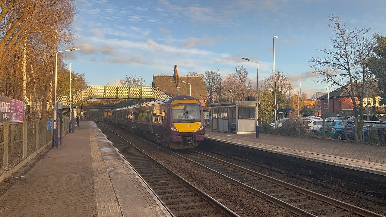 A Late Evening at Widnes Station Featuring Northern, Transpennine ...