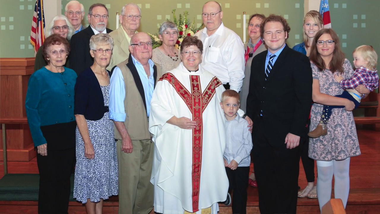 Lisa Neilson ordained priest - YouTube