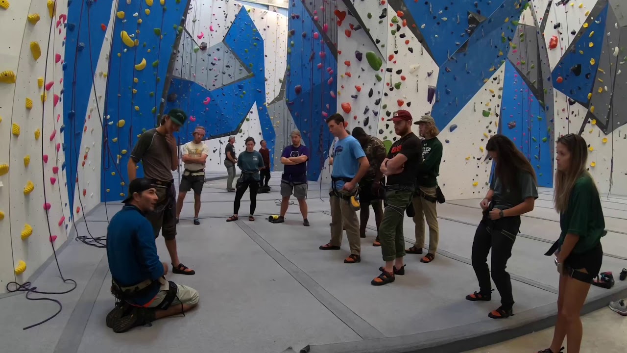 Memphis Rox Rock Climbing - YouTube