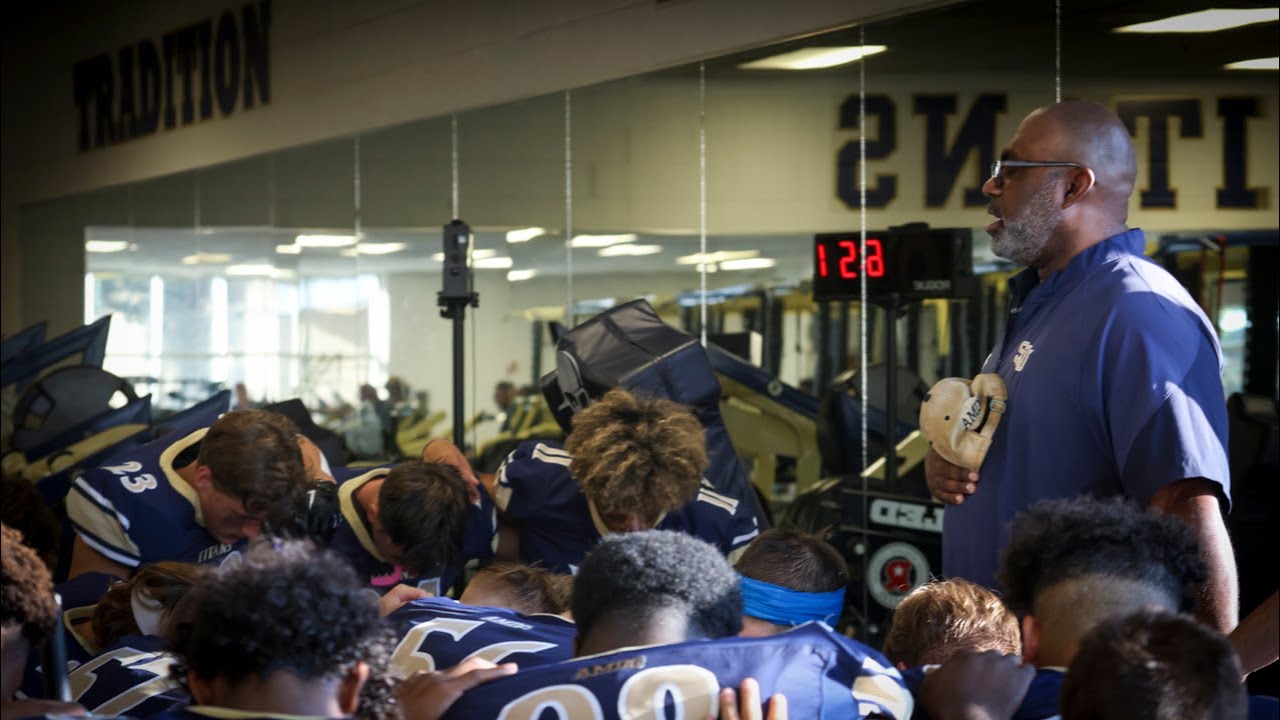 Under the Helmet: Behind the scenes with St. John's Jesuit football ...