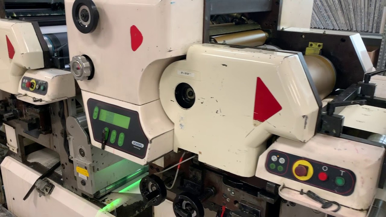 Nilpeter MO 3300 - 8 Colour Offset - YouTube