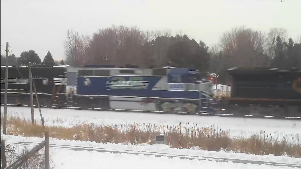 2/14/25 6:06pm and returning 11:24pm LSRC 302 4325 CSX 11 25th ...