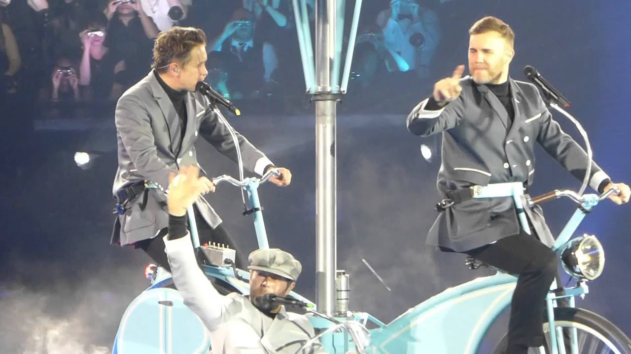 Take That Live 2015 - "Portrait" and "These Days" - O2 Arena - 12/06/15 ...