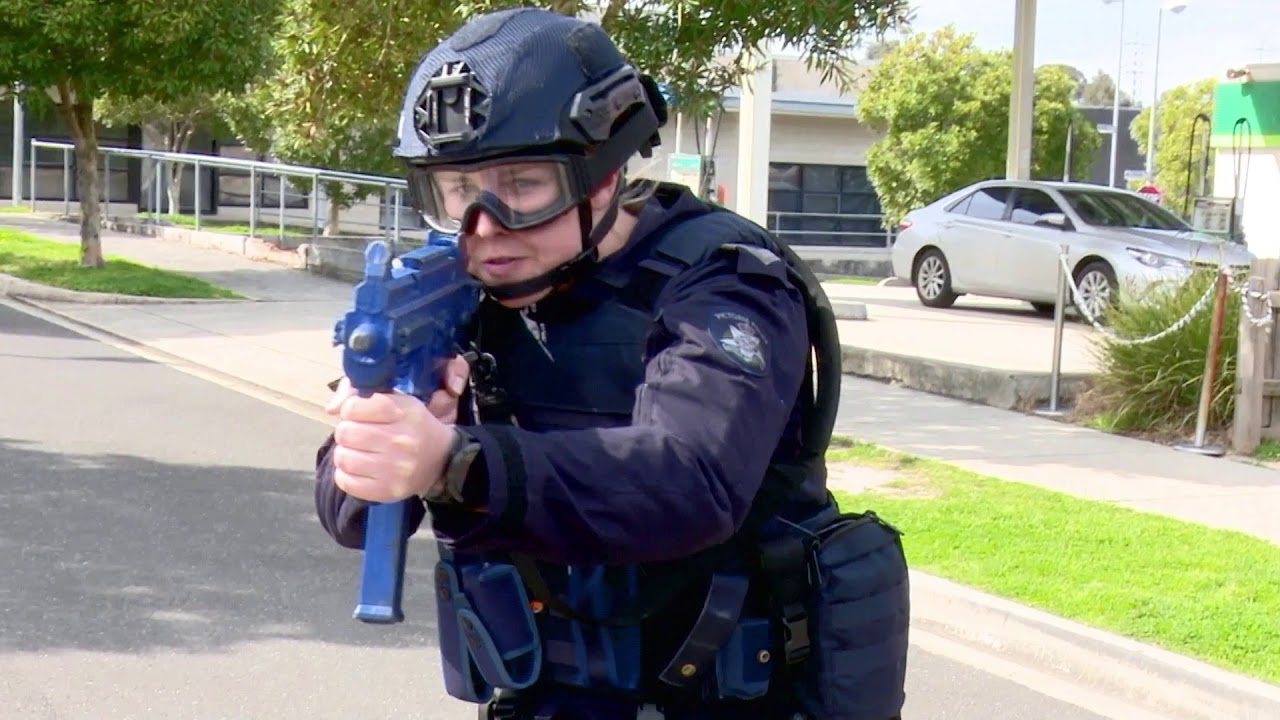 Victoria Police: Critical Incident Response Team - YouTube