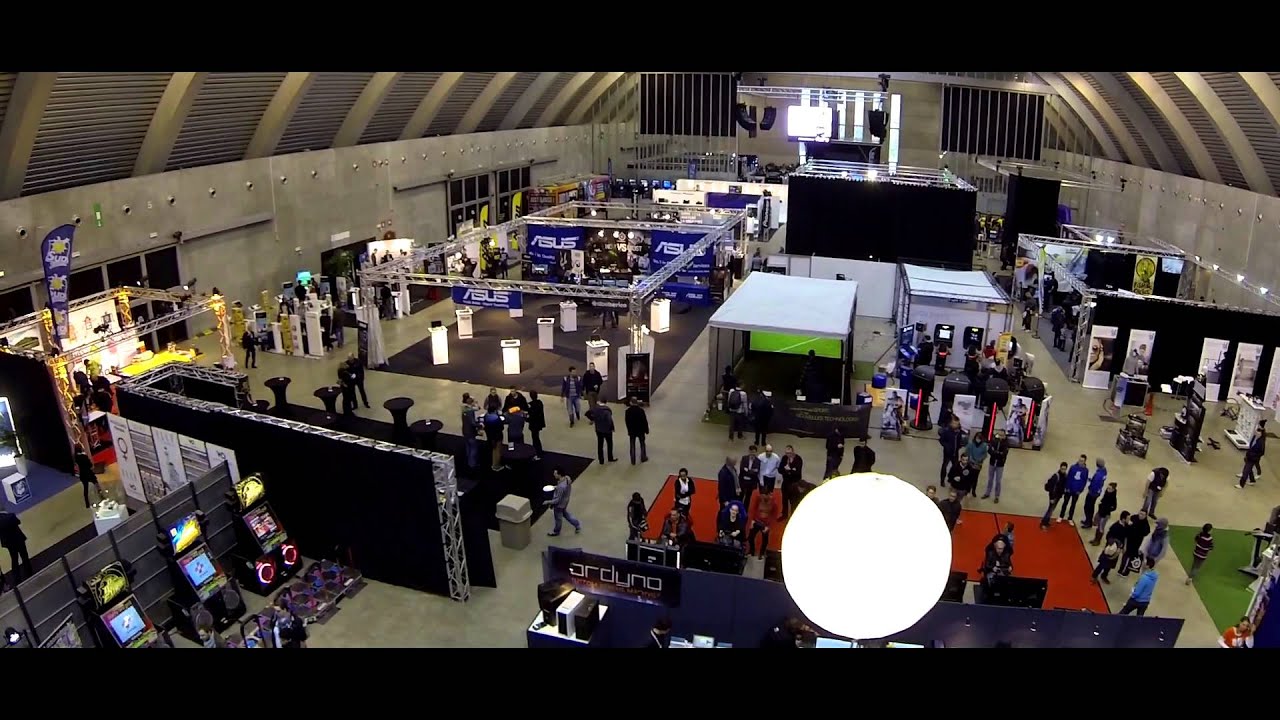 Mediadays Lotto Mons Expo - YouTube