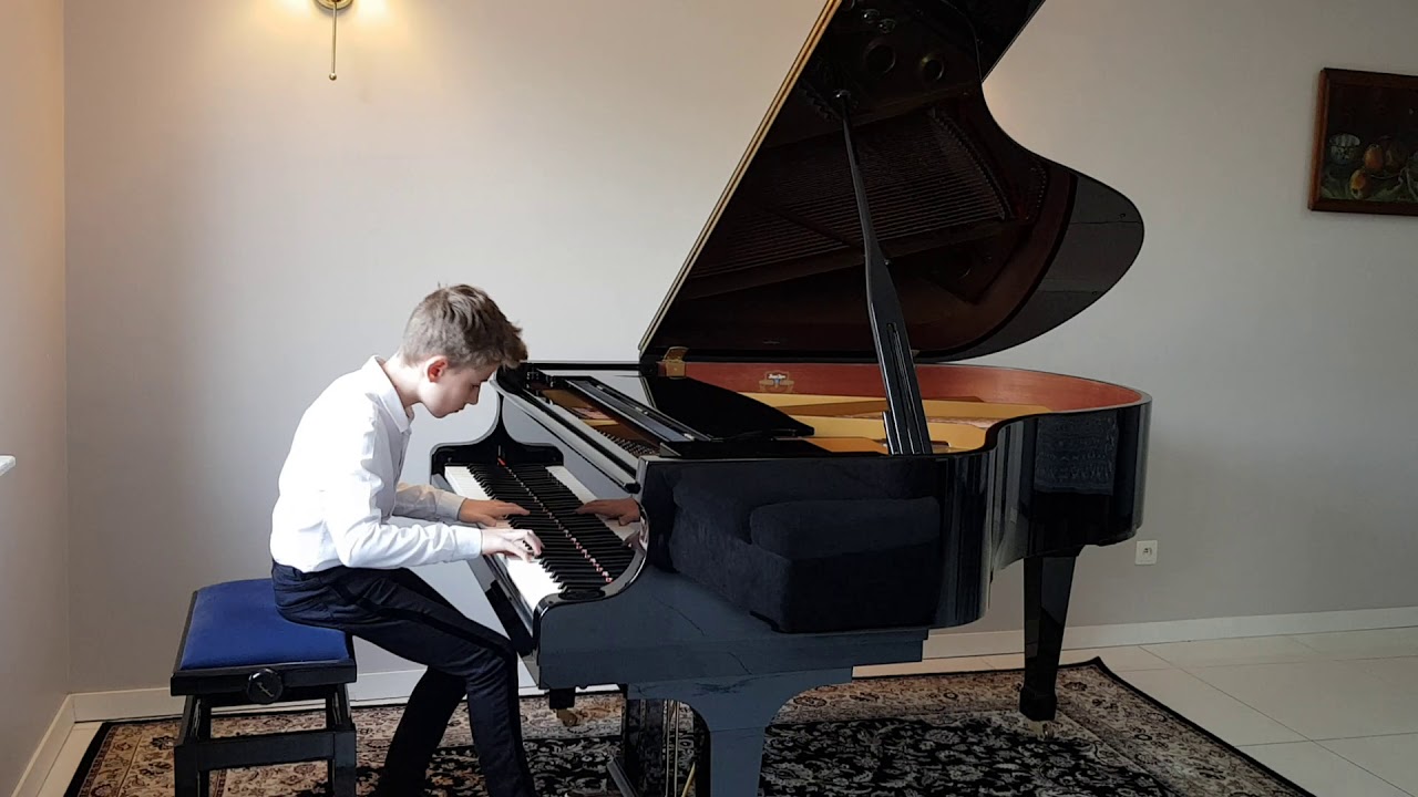 William Gillock "Valse Etude" - YouTube