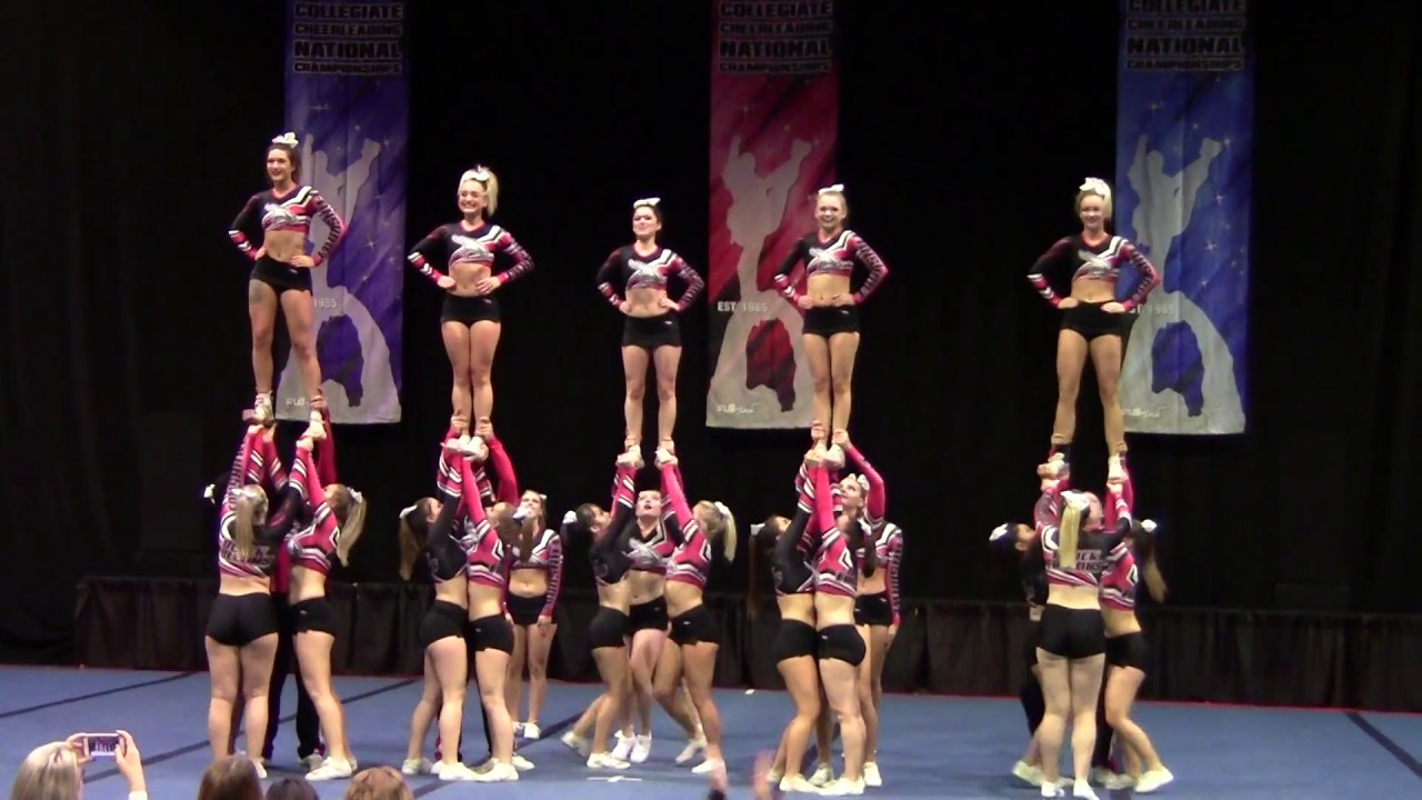 UONCC Fanshawe Black Falcons 2016 Run 2 - YouTube