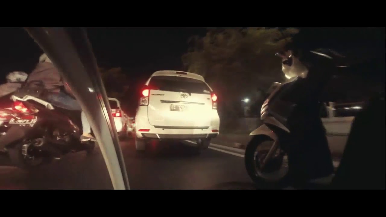 Fixed Gear Night Timelapse Jogja Ride - YouTube