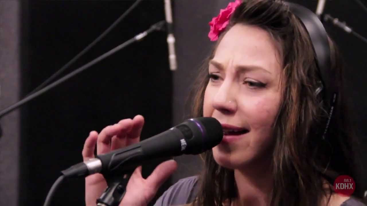 Cree Rider Family Band "When I Get There" Live at KDHX 8/26/13 - YouTube