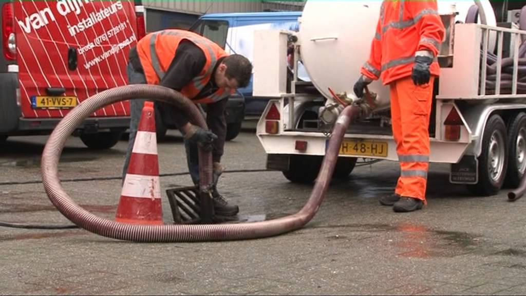 Bedrijfsfilm Groeneveld Riooltechniek - YouTube