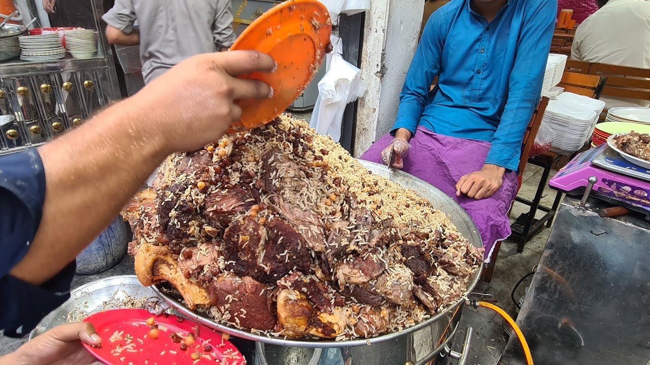 KABULI PULAO RECIPE | How To Make 200+ KG Afghani Pulao | Plov Rice ...