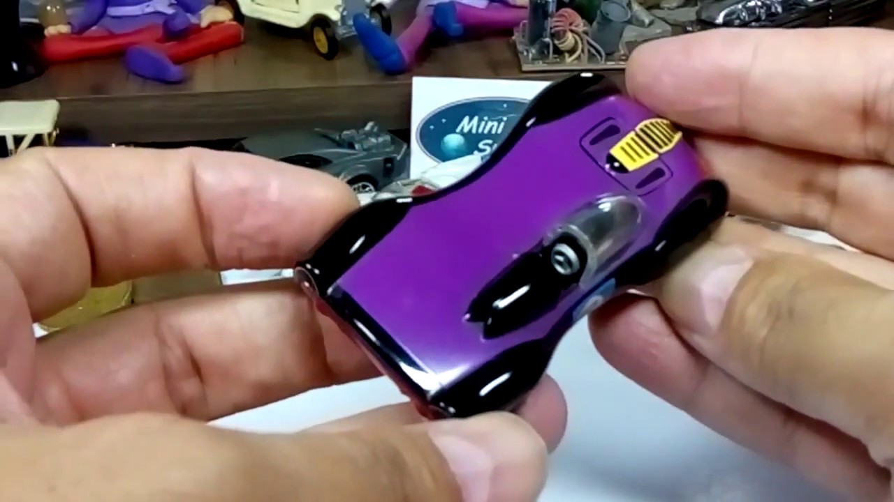 Johnny Lightning Snake Oiler Speed Racer 1/64 - Loose - YouTube