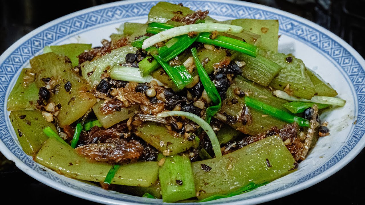 豆豉鯪魚炒萵筍｜Multi-language CC subtitles｜Stir-fried Chinese lettuce with ...