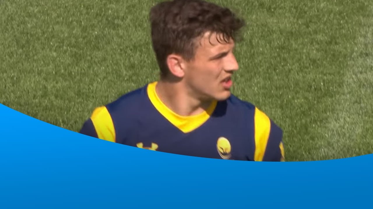 Ryan Mills huge 60 metre kick v Bath Rugby - YouTube