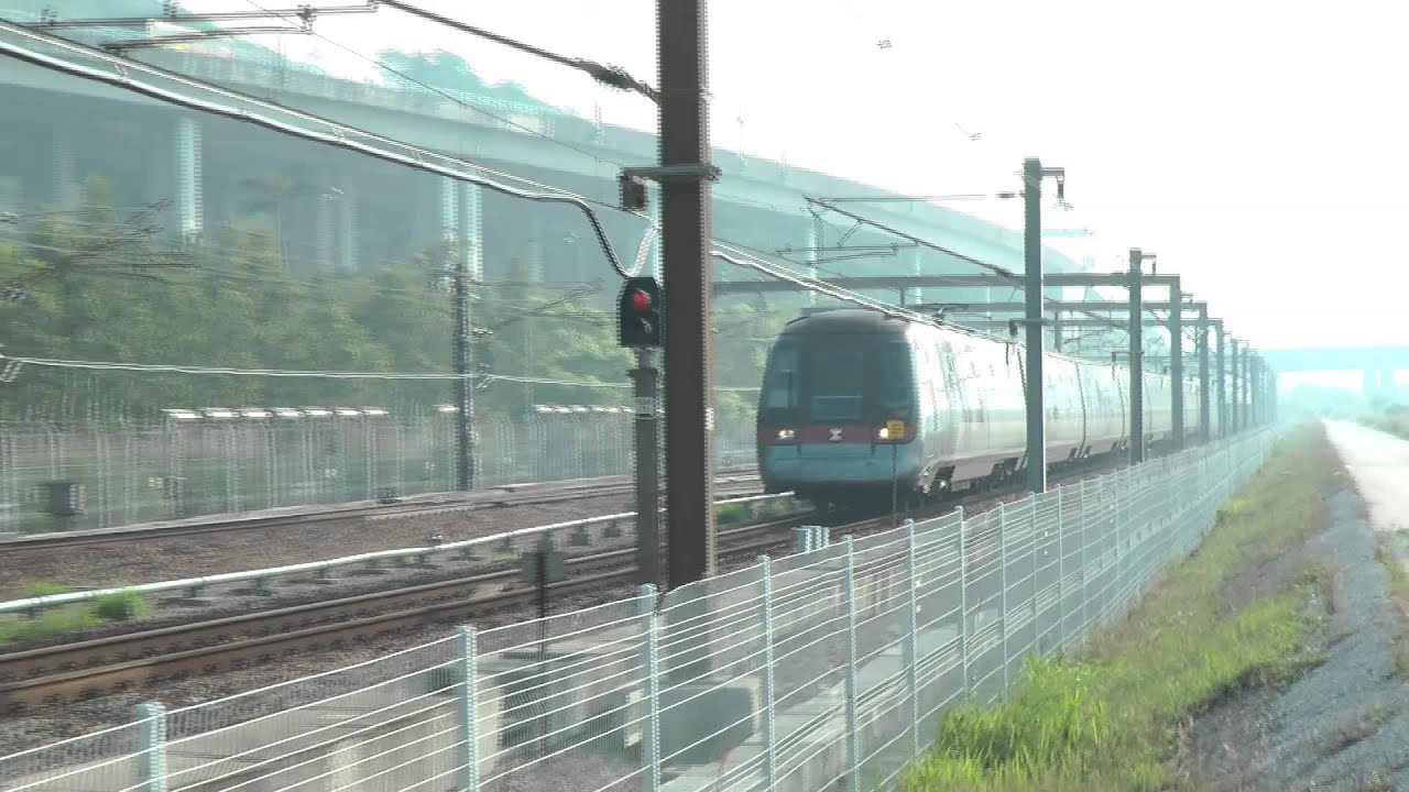[HD] The MTR Tung Chung Line Adtranz-CAF EMU Train at Sunny Bay Station ...
