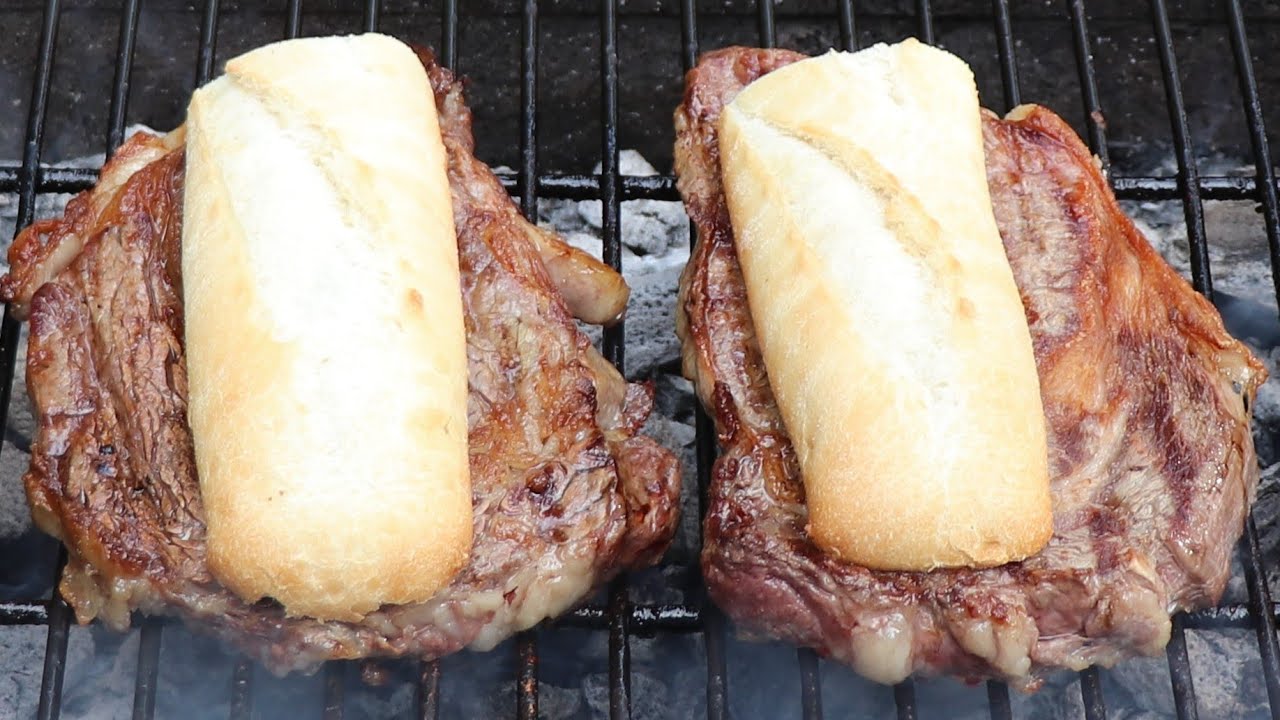 Turkish Style Steak 🔥 Juicy steak with EXTRA toasted bread (ASMR) - YouTube