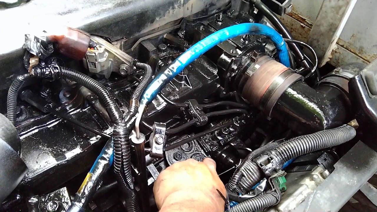4hl1 converted to mechanical inline injection pump and injector - YouTube