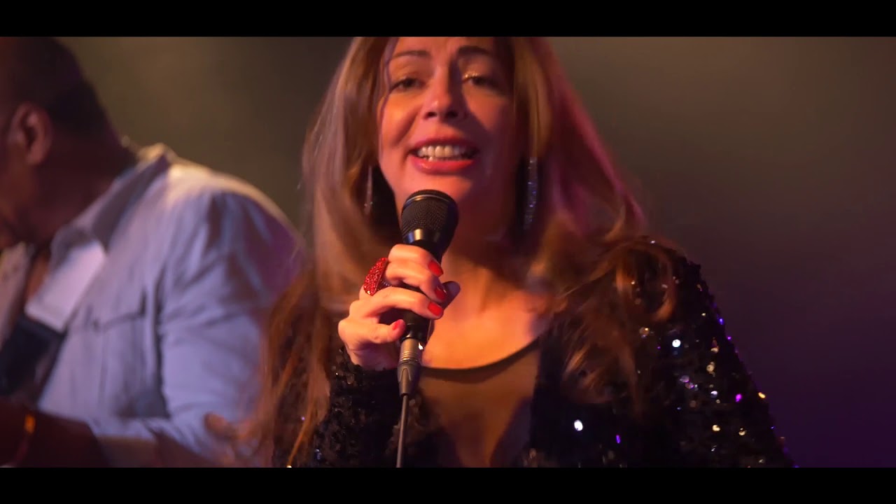 Tracy Mackenzie Cover Artist Profile - YouTube