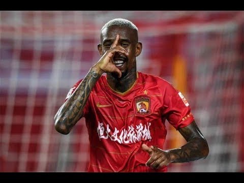 Talisca Gösteriye Çin'de Devam Ediyor [2 MAÇ 5 GOL]