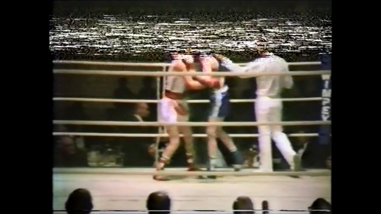 David Savage v Mick Hull Scotland v England - YouTube