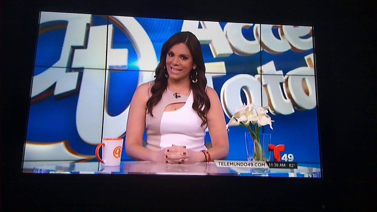 Armida Mier & Elva Saray Host Acceso Total - YouTube