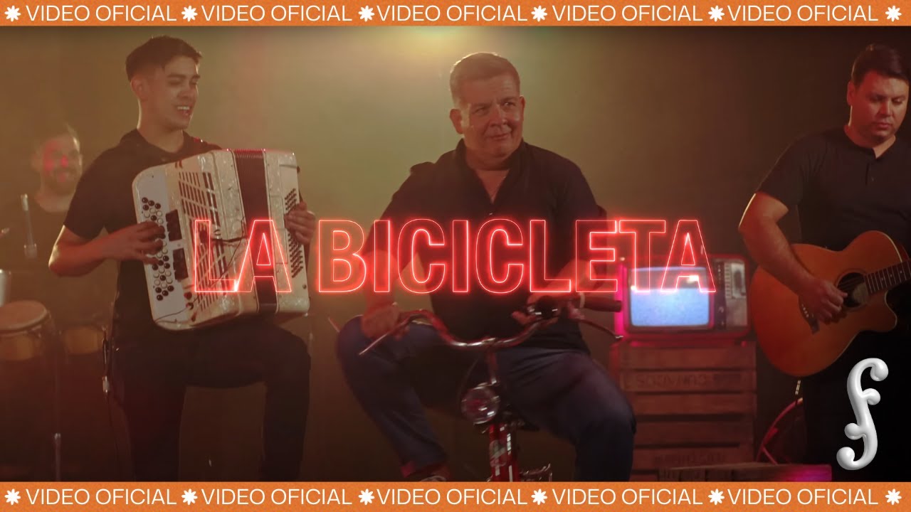 Amboé - La Bicicleta (Video Oficial) - YouTube