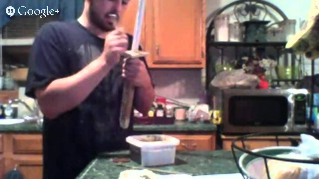 Cosplay Works Live with swords, horns, and cosplays With Miffy Trap ...