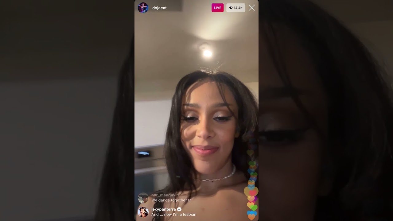 Christmas with Doja Cat (Instagram live - 25th December 2021) - YouTube