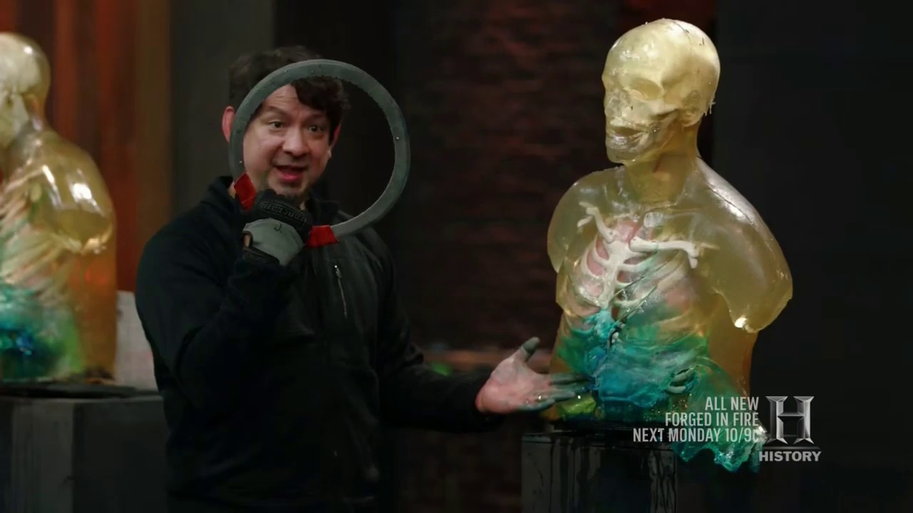 FORGED IN FIRE---CHAKRAM BLADE.SHARPNESS AND KILL TEST---HD - YouTube