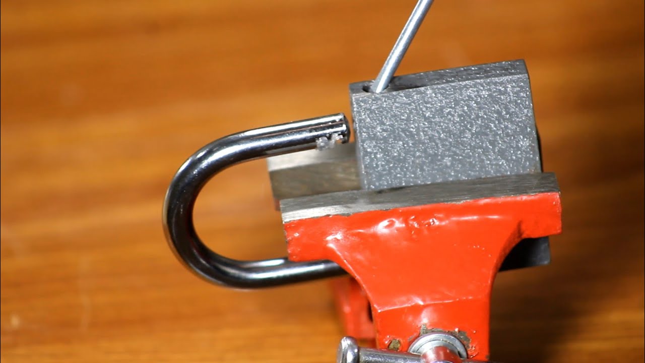 Screw drilling trick Amazing lifehacks - YouTube