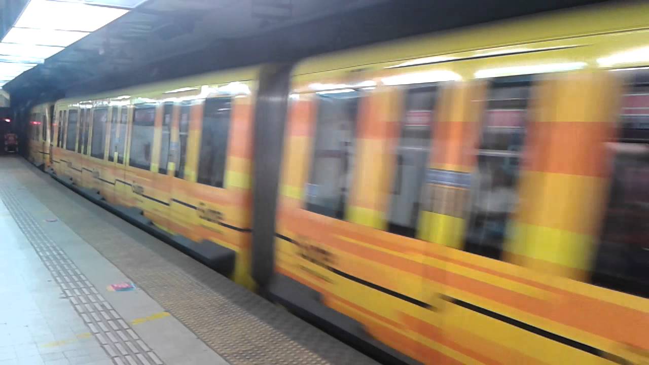 Subte de Buenos Aires- linea B. Caf 6000 - YouTube