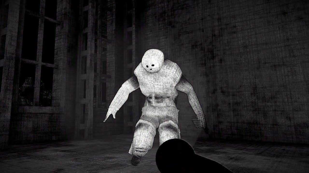 How to SURVIVE the Ultra Knifo in Content Warning - YouTube