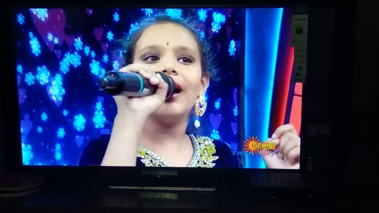 Mandara mandara song - YouTube