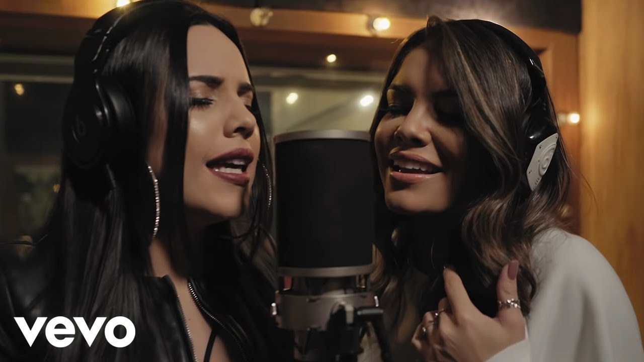 Day e Lara - Meu Coração Não Chora Urra ft. Gusttavo Lima - YouTube