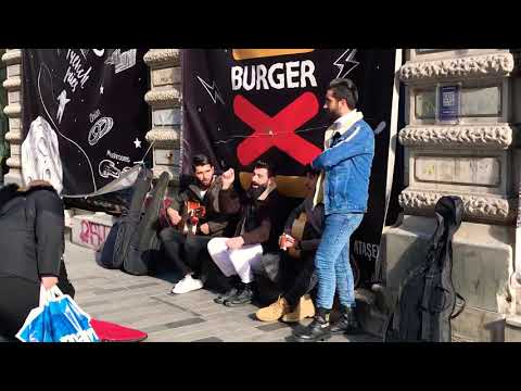TAKSİMİ SALLAYAN GENÇLER Mıdıgo Me Lele TAKSİM STRETT