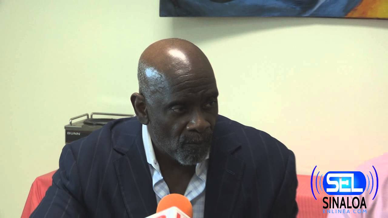 Chris Gardner (Christopher Paul Gardner) en México - YouTube