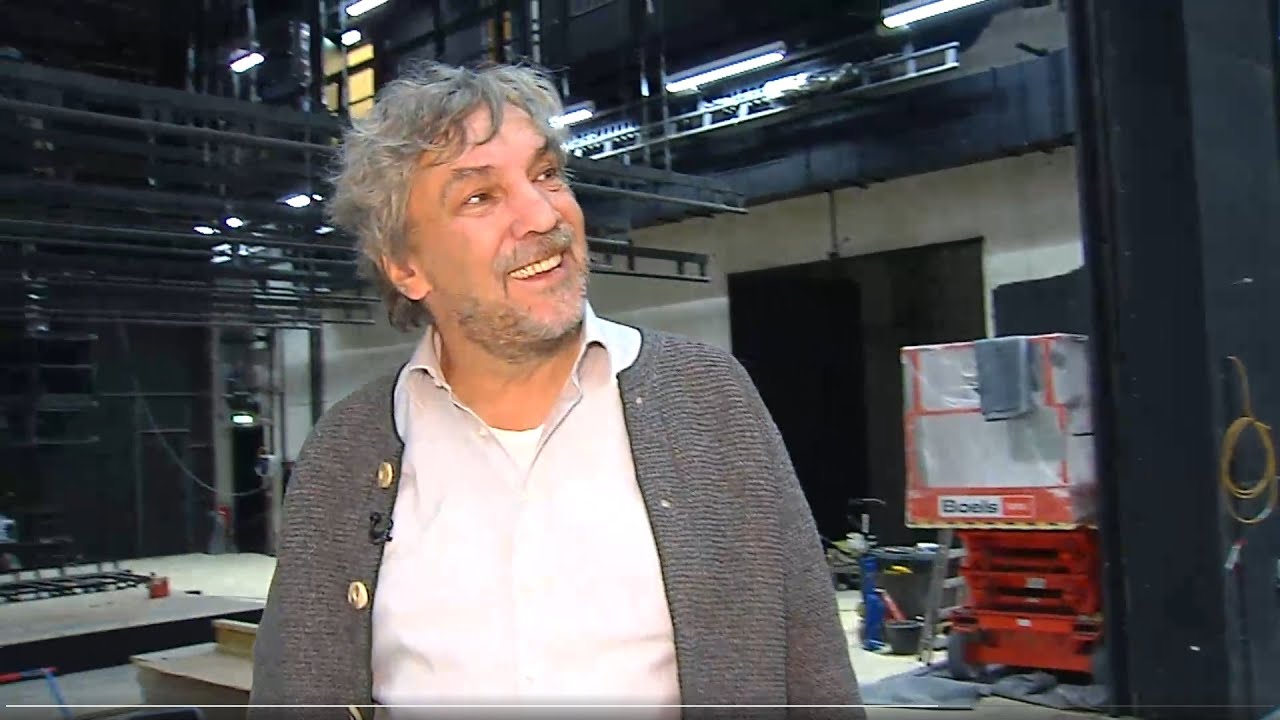 Christian Stückl - Intendant des Münchner Volkstheaters - YouTube